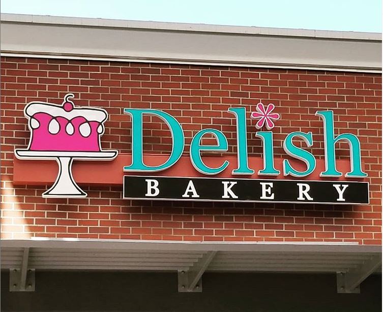 sign – Delish Bakery